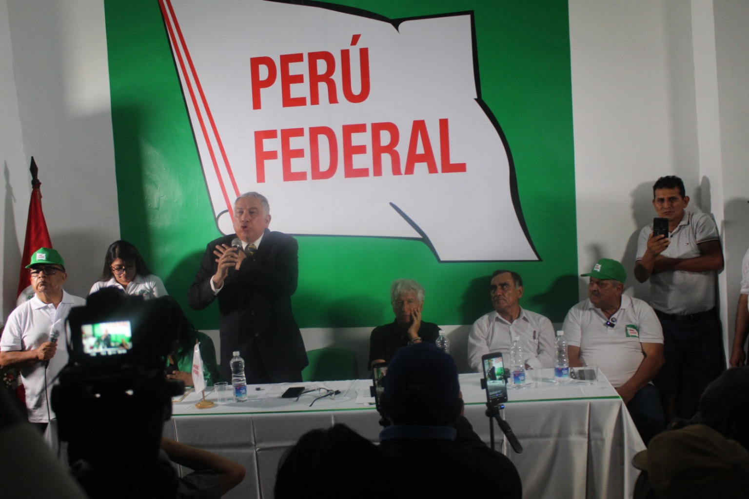 Partido Democrático Federal inició campaña con inauguración de local ...